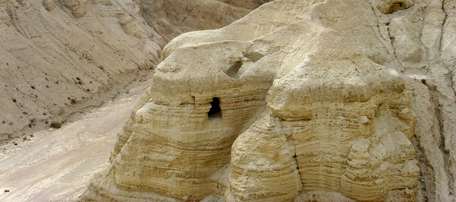 The Dead Sea Scrolls: A Very Short Introduction | School of Divinity ...